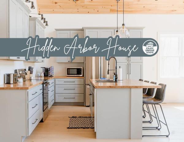 Hidden Arbor House - Newly Renovated Retreat - Berrien Springs, MI