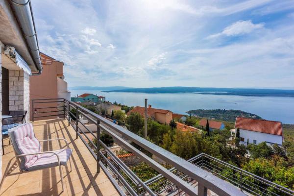 Apartment In Dramalj 39040 - Kraljevica