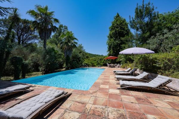La Maison Du Jardin De Gassin Piscine, Calme Et Nature - Gassin