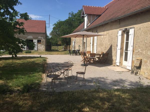 Gîte Familial Avec Piscine Partagée Et Jardin Tranquille - Fr-1-489-557 - Allier