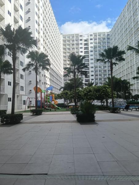 Shore Residences Tower D Pool View Unit - Manille
