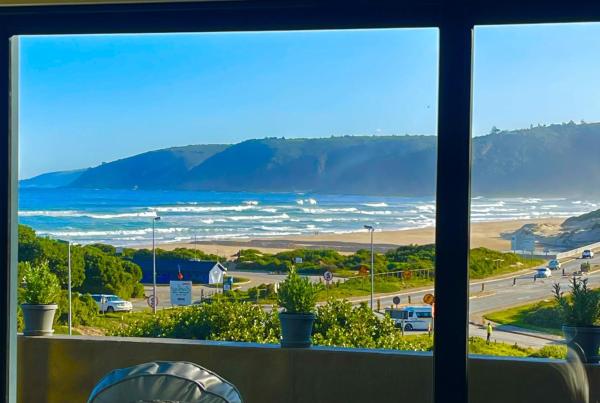Villa Sol - Victoria Bay