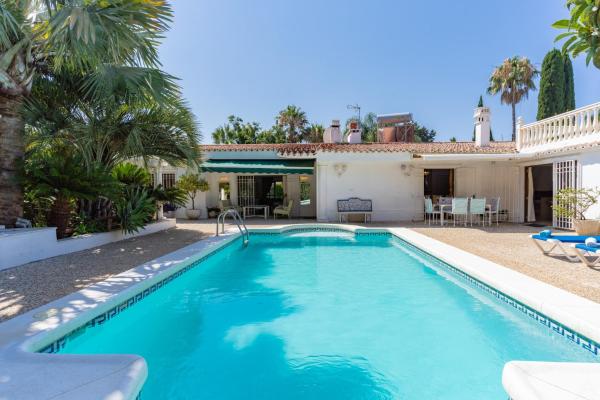 Lovely Villa Las Palmeras - Marbella