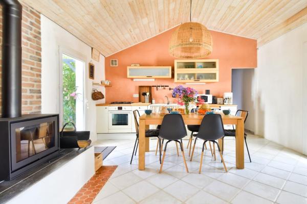 À 800 M De La Mer, Jolie Maison Avec Jardin Pour 7 - Vendée