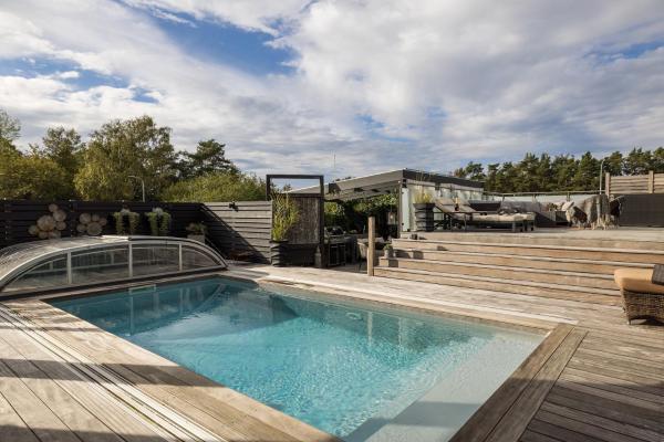 Spacious And Exclusive House In Stenungsund With Pool, Sauna And Close To The Sea - Västra Götalands län