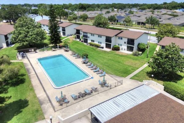 Lake Lulu Escape - Winter Haven, FL