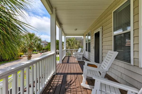 Knotty Goose - Carolina Beach, NC