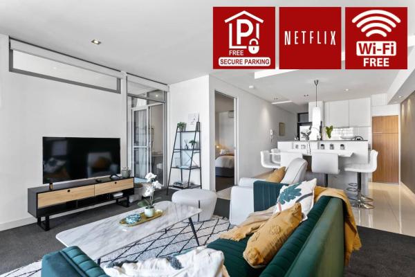 Luxe Chic 3br Apt City Skyline Views - South Perth