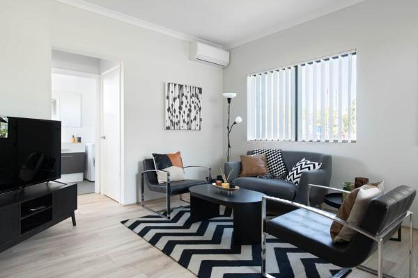 Chic Exec 2bdr 2bath -River,freo,parking,ac - East Fremantle