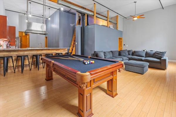 Best Location For Conventions Sports & Nightlife - Indiana