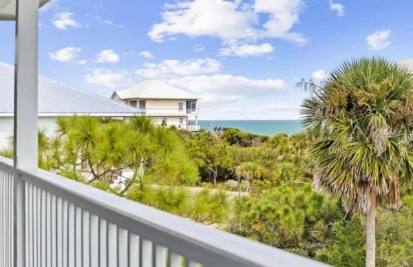 Aquapelago Pool Pet Friendly St George Island Family Home - St. George Island, FL