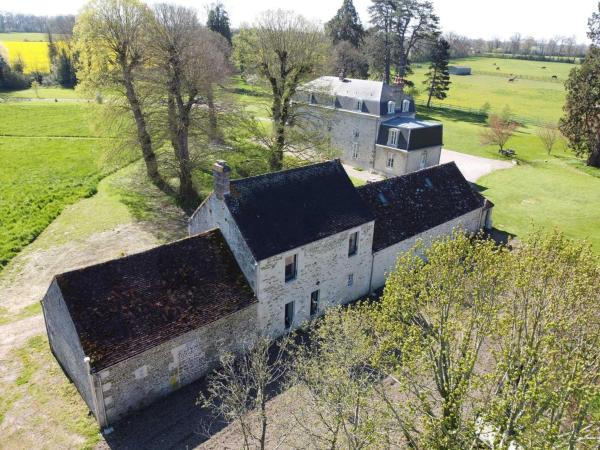Maison En Pierres Avec Grand Jardin, Wifi, Tout Inclus - Fr-1-497-170 - Falaise