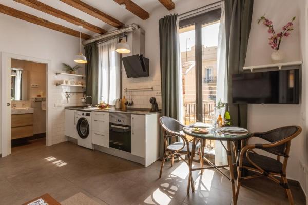 Lodging Apartments Almirall Beach 42 - La Barceloneta