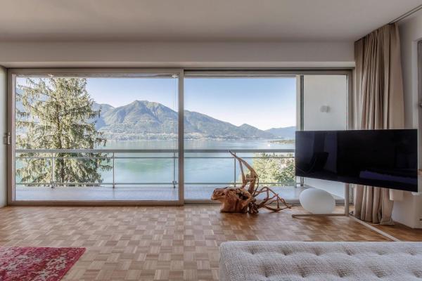 Chiar Di Luna By Quokka 360 - Loft With View Of Lake Maggiore - Minusio