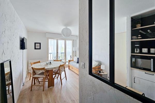 Cozy And Bright Renovated Apartment - Blonville-sur-Mer