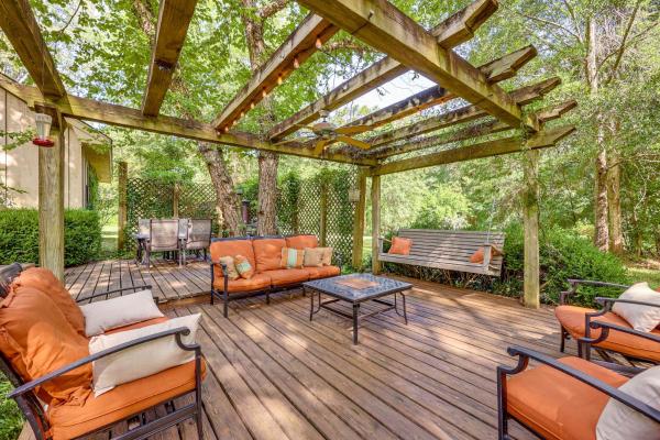 Waterfront Home With Playground Near Degray And Caddo! -