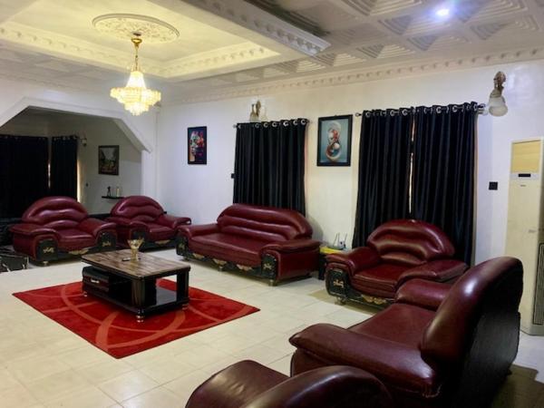 Home Of Wealth Luxury Apartments - İbadan