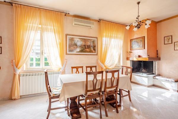 Il Rifugio Della Regina - Casa Con Patio - Capodimonte