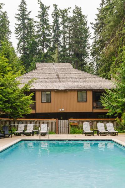 Loge Alta Crystal - Washington