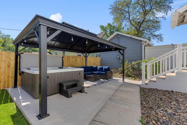 Artgallery Privatehottub Sauna Nearmountrushmore Familyhome - Rapid City, SD