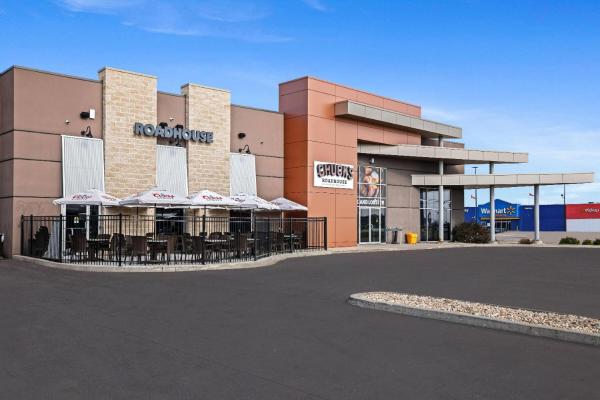 Days Inn & Suites By Wyndham Winkler - Winkler