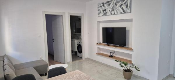 Apartment Nina - Podstrana