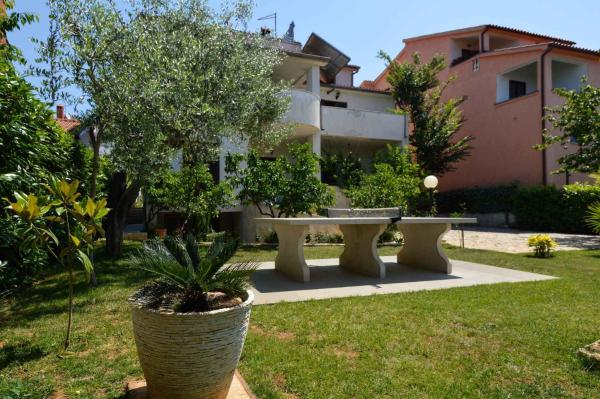 Apartments In Pjescana Uvala - Istrien 10996 - Banjole