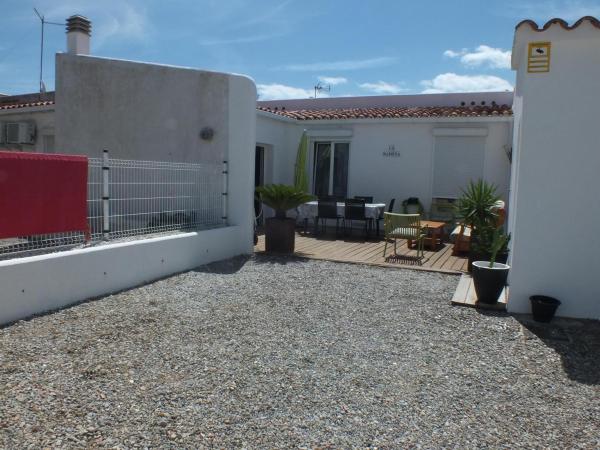 Casa En Santa Margarita Para 6/7 Personas Con Terraza Jardín Y Patio Trasero - Es-204-61 - Roses
