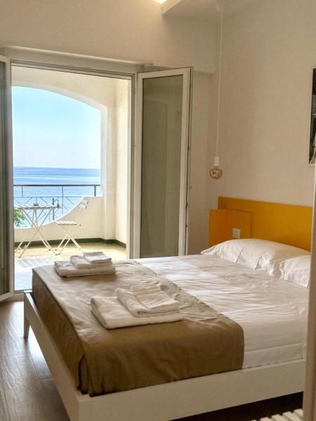 Finestra Sul Mare Diamante - Diamante
