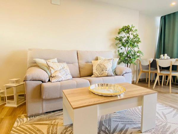 Moderno Apartamento Con Vistas Al Mar -Benalmadena - Benalmádena