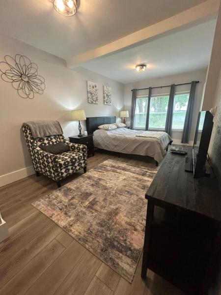 Gorge Side Getaway 3 Bedrooms - Niagara Falls, NY