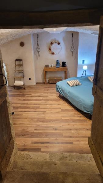 A L'ombre Des Sentiers - Ain