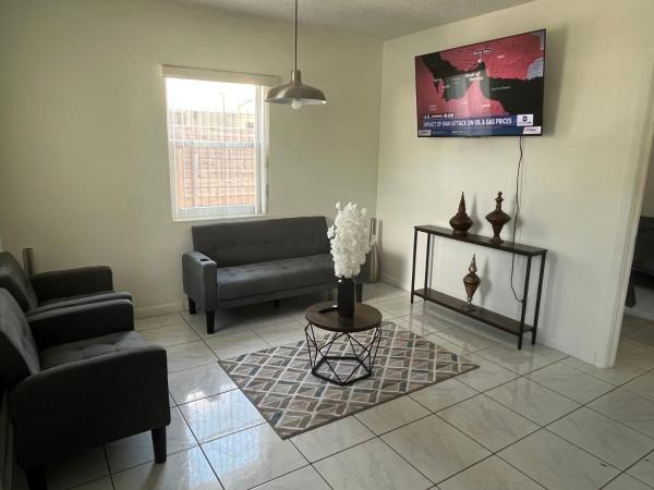 Vacation Getaway - Davie, FL