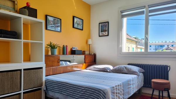 Chambre Dans Appartement Agréable Et Calme à 15 Mn Du Centre Ville - Seynod