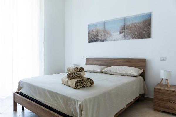 Porto - Appartamento Elegante Con Suite - Livorno
