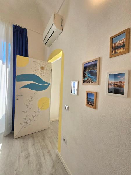 Color Island Home - La Maddalena