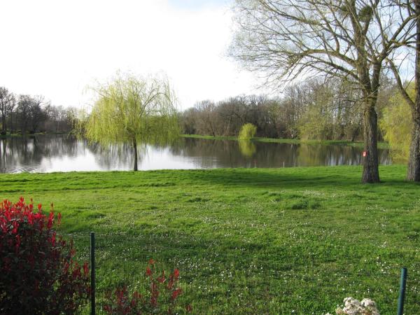 Camping Du Mouchet - Chauvigny