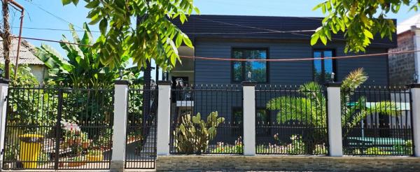 Ios Guest House - Georgia