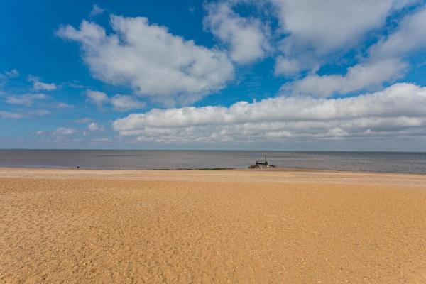 Ocean Drive On The Beach Heacham - Crabpot Cottages Hunstanton - Hunstanton