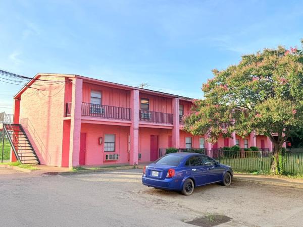 Way Side Inn By Hotel O Dallas Near Fair Park Downtown - Dallas, TX