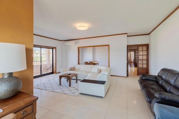 Panoramic View Apartment - Setúbal