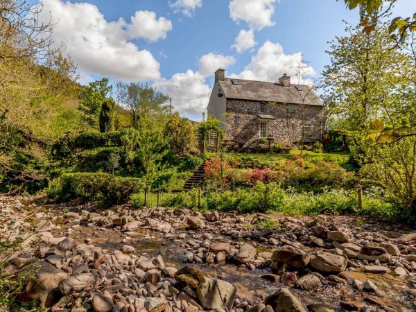 3 Bed In Talybont-on-usk Bn351 - Brecon