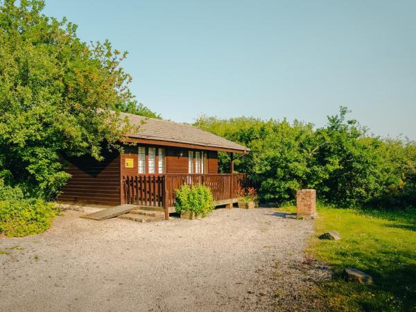 1 Bed In Clovelly 00355 - The Milky Way Adventure Park