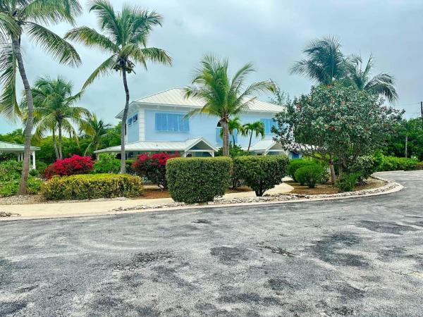 Seabreeze Villa - The Bahamas