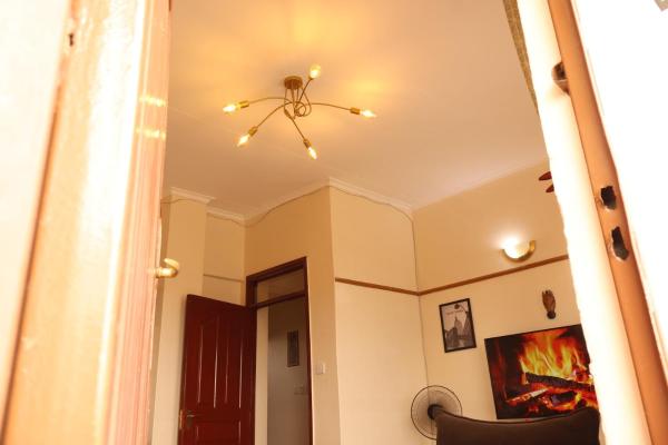 Bay Loft Starlink And Netflix 2 Bedroom Apartments With 3 Beds - Kenia