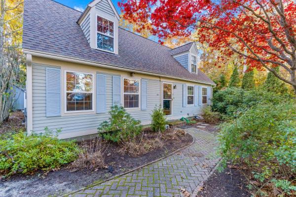 Summersea - Charming 4 Bdr In Golf Community - Mashpee, MA