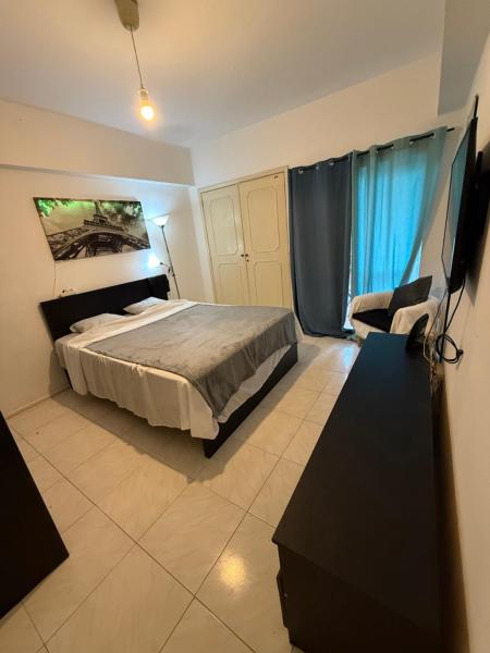 Quarto De Casal - Almada