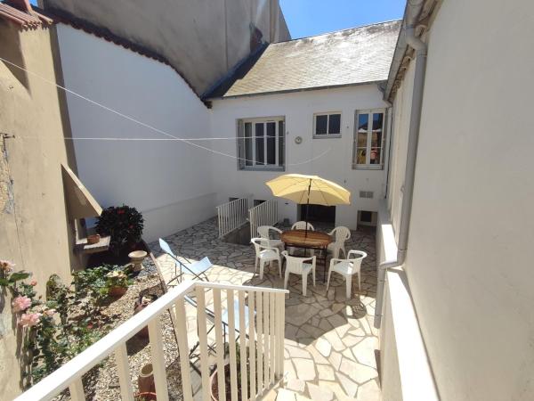 Maison 3 Ch, Cour Privée Et Wi-fi, Proche Plage Et Commerces - Fr-1-92-949 - Les Sables-d'Olonne
