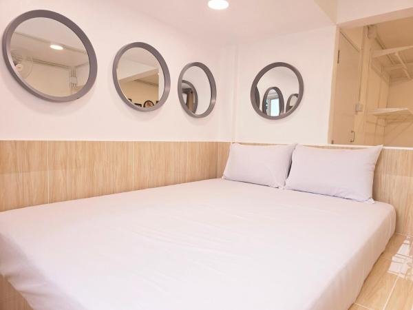 Crane Nest 2 Mezzanine Opaque View - Bangkok