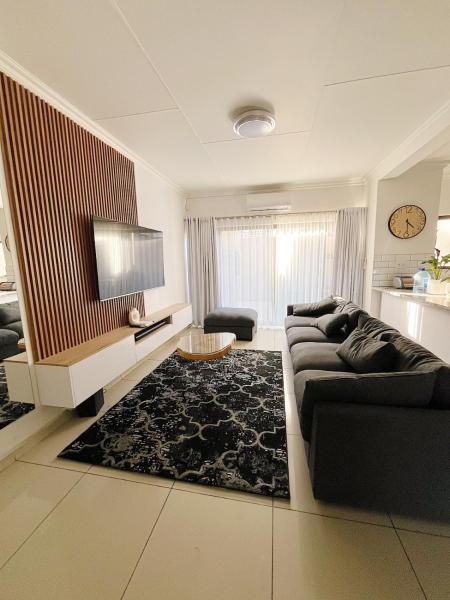 Casa Bliss, Stylish City Escape - Windhoek